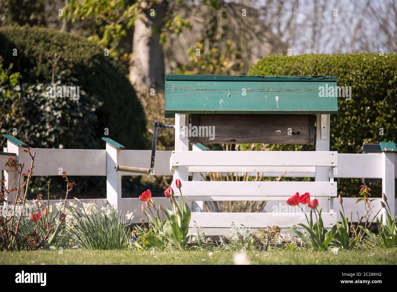 Deep water wells hi-res stock photography and images - Alamy