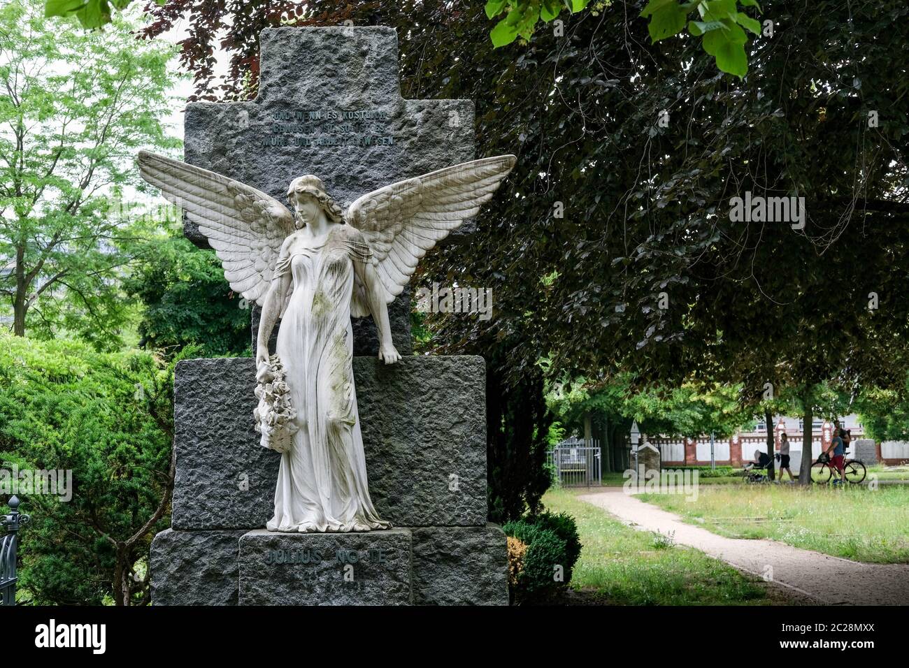 Invalidenfriedhof hi-res stock photography and images - Alamy