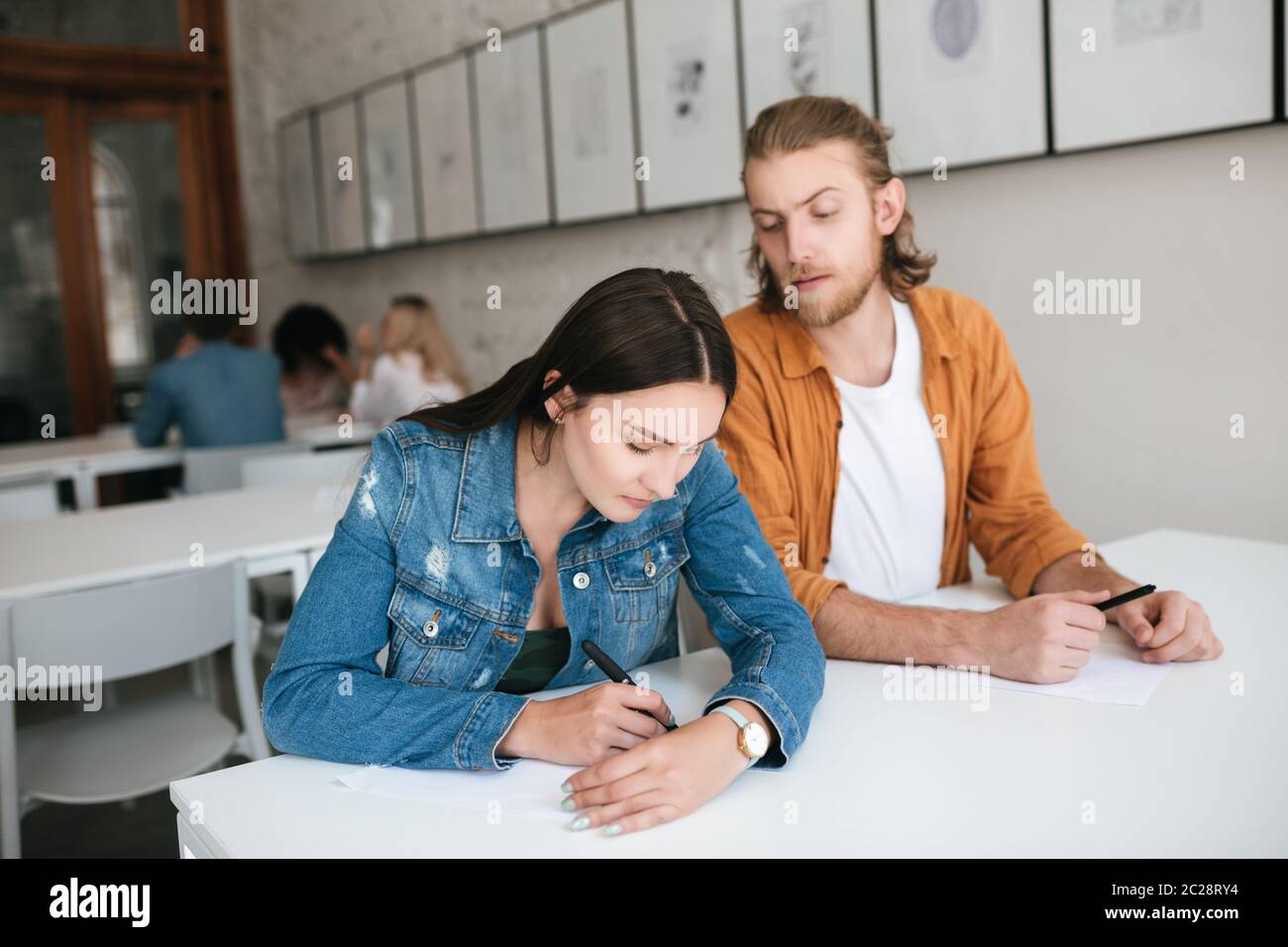 Students copy examination papers hi-res stock photography and images ...