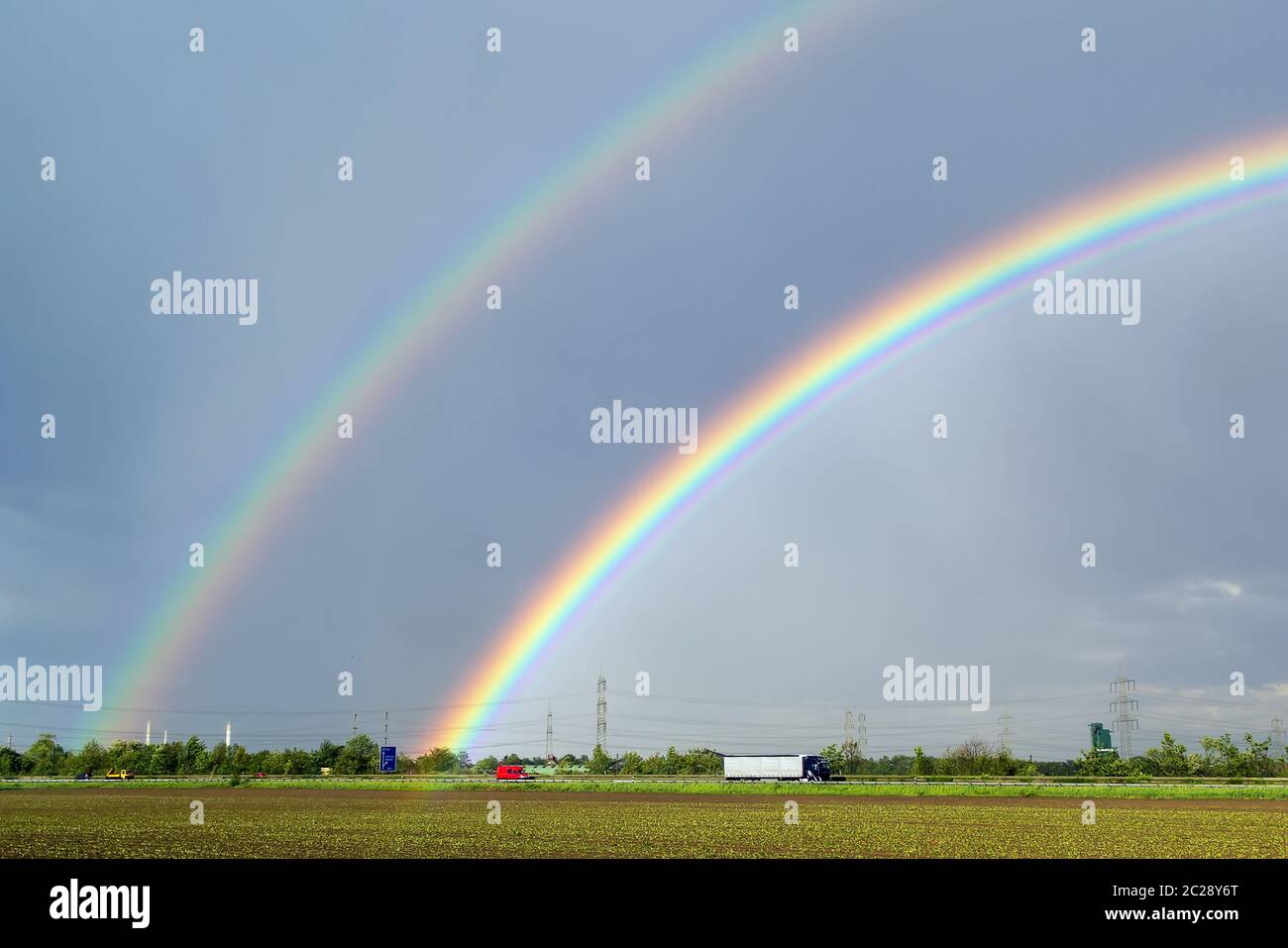 Double overcast hi-res stock photography and images - Alamy