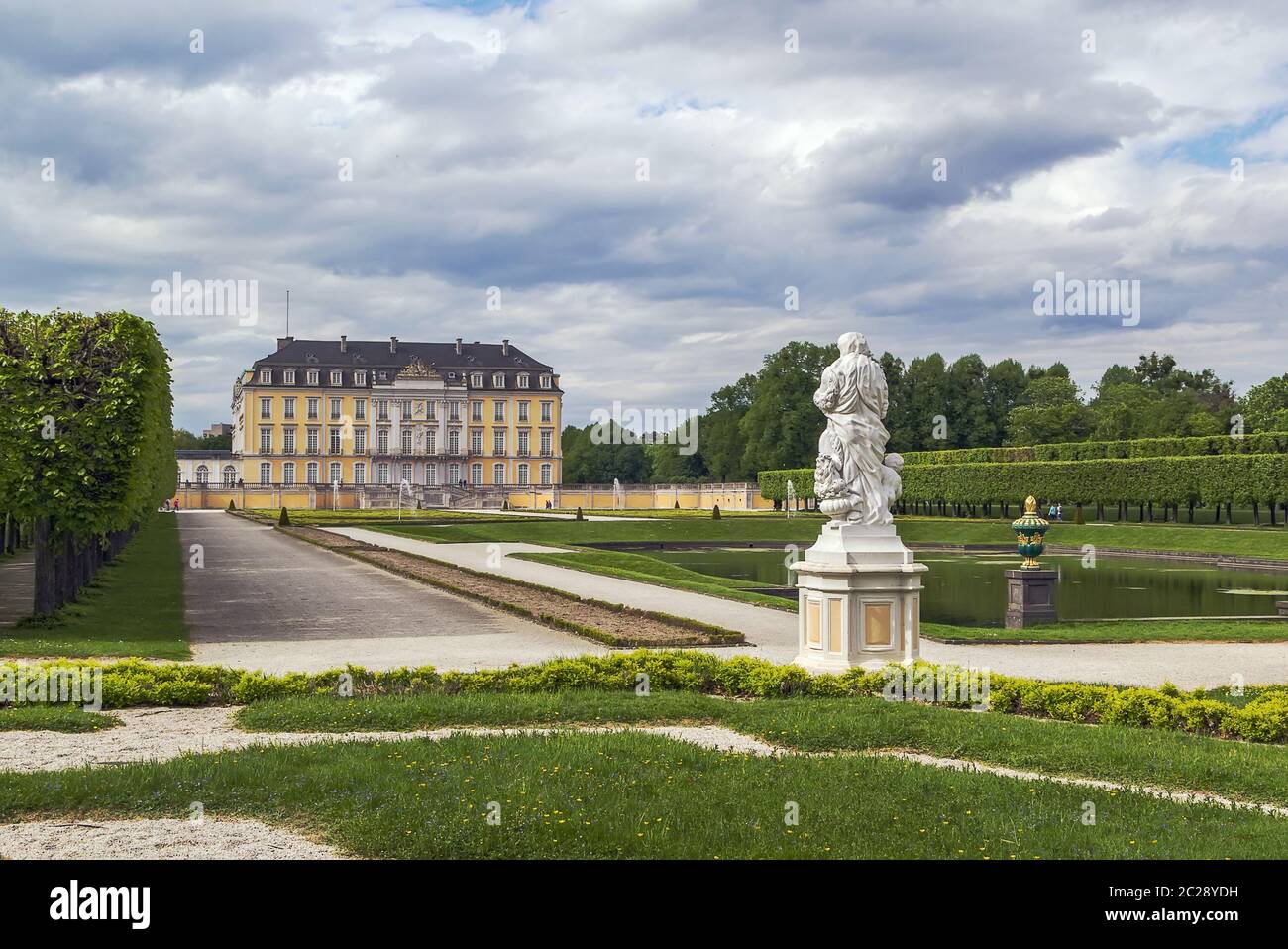 Brühl palace hi-res stock photography and images - Alamy