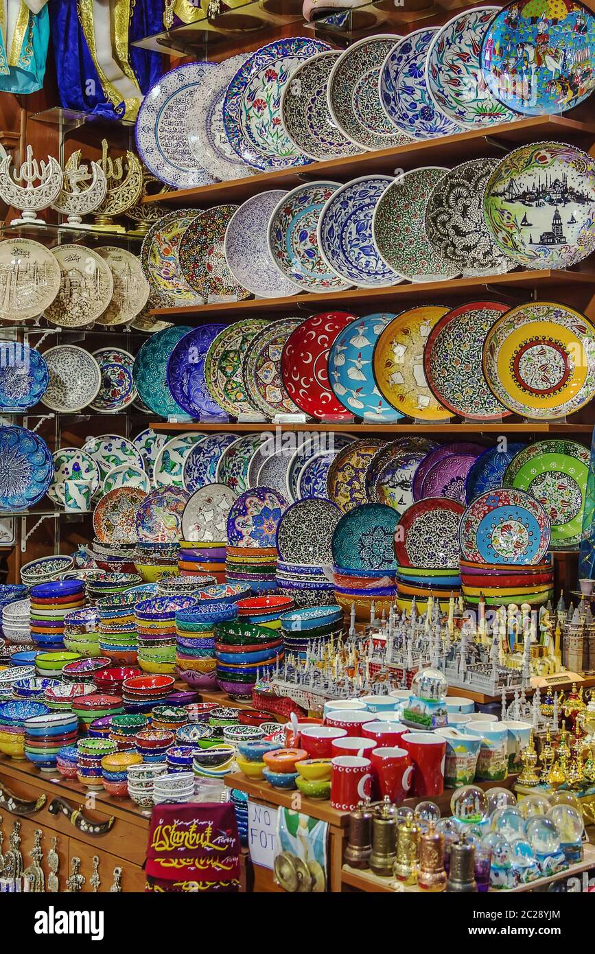 Turkish plate pottery hi-res stock photography and images - Alamy