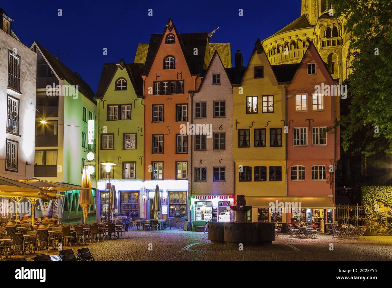 Center of cologne hi-res stock photography and images - Alamy