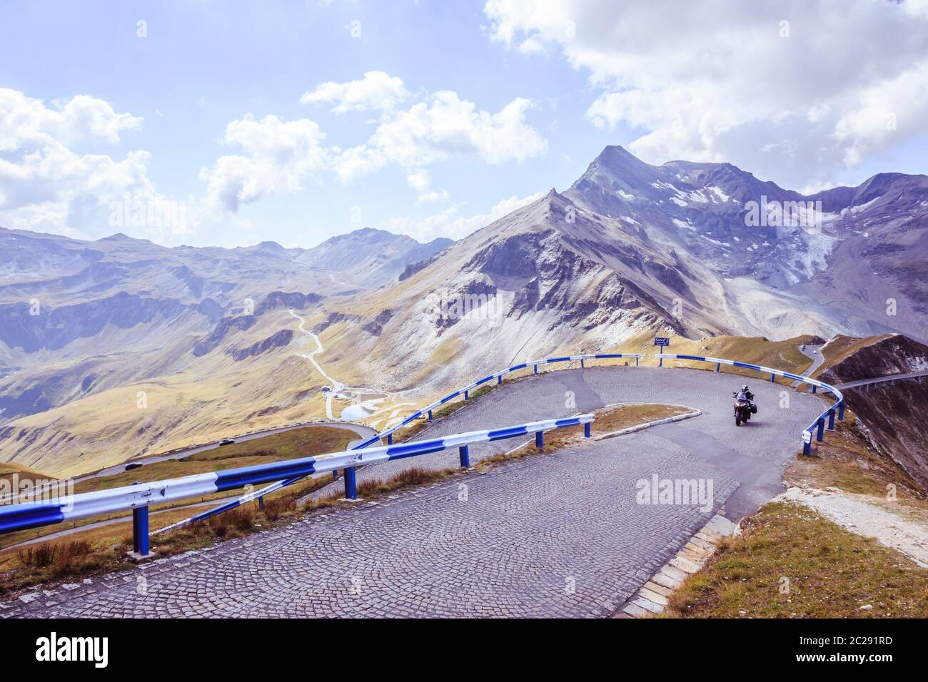 Großglockner High Alpine Road in Spring. Mountain range of Nationalpark ...