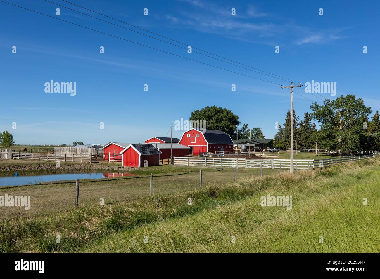 Canada farm hi-res stock photography and images - Alamy