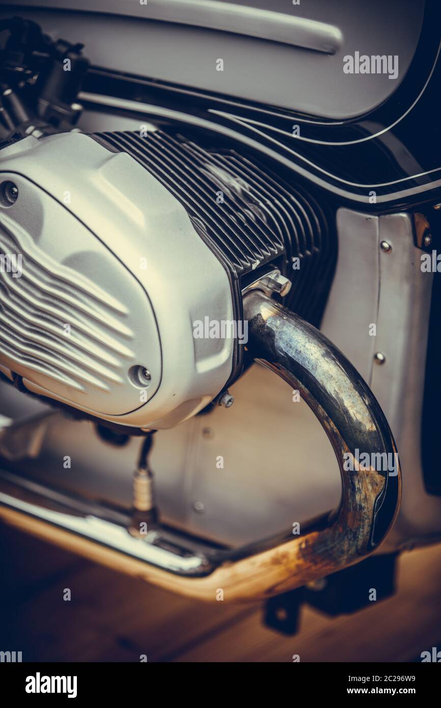 Color detail of a vintage motorcycle boxer engine Stock Photo - Alamy