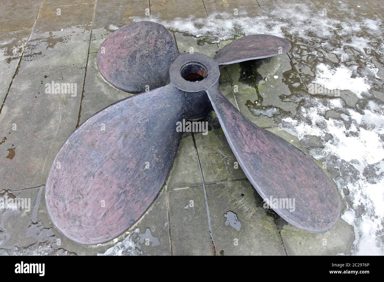Nautical propeller blades hi-res stock photography and images - Alamy