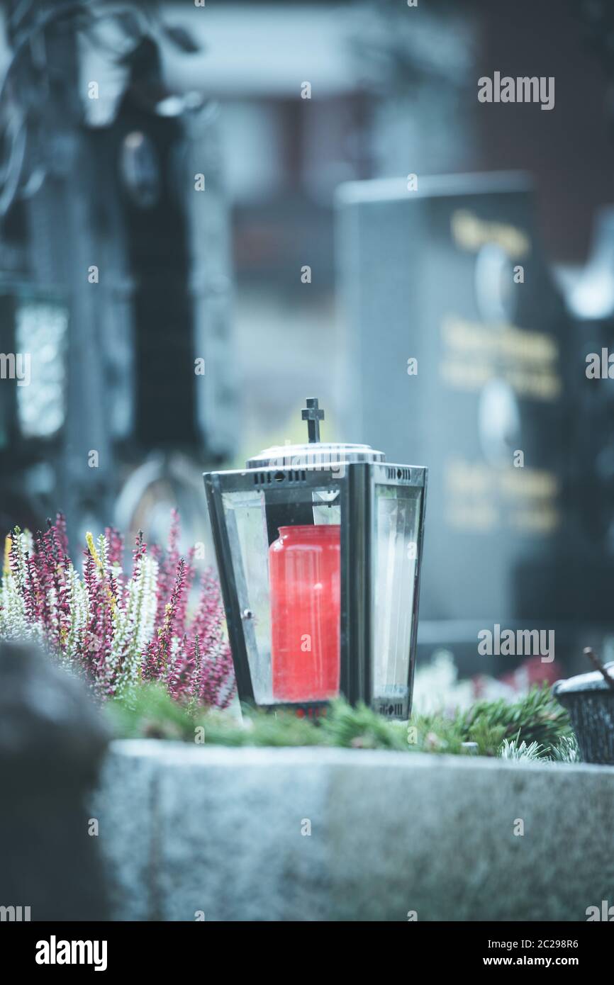 Candle / lantern at the cemetery, funeral, sorrow Stock Photo - Alamy