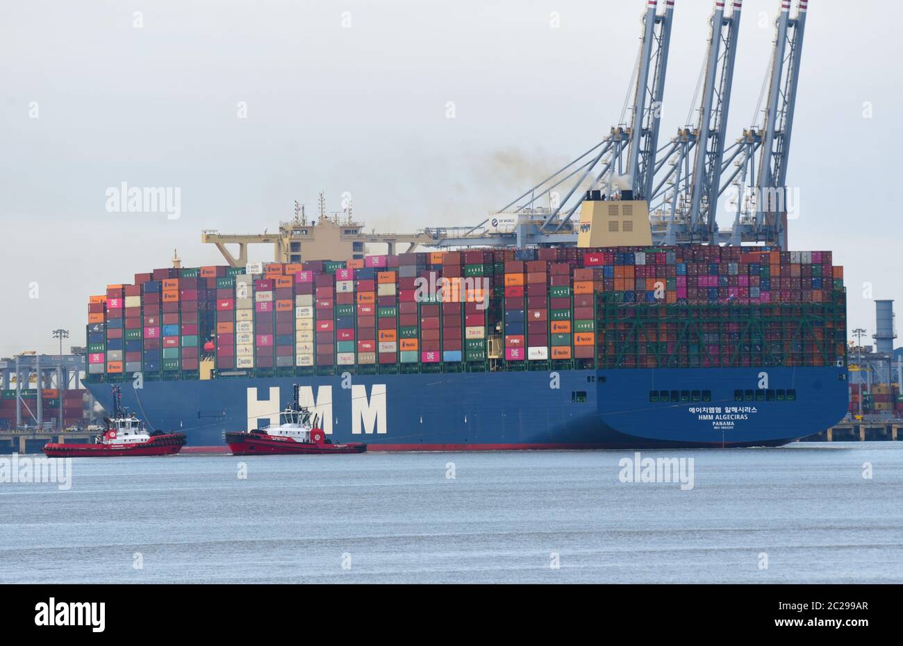 Algeciras is the world's biggest container ship, a length of 400 metres ...