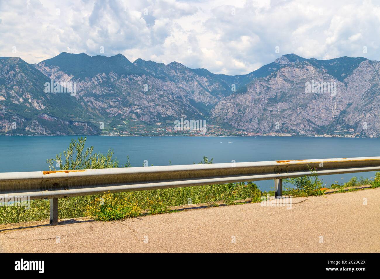 Guard railing hi-res stock photography and images - Alamy