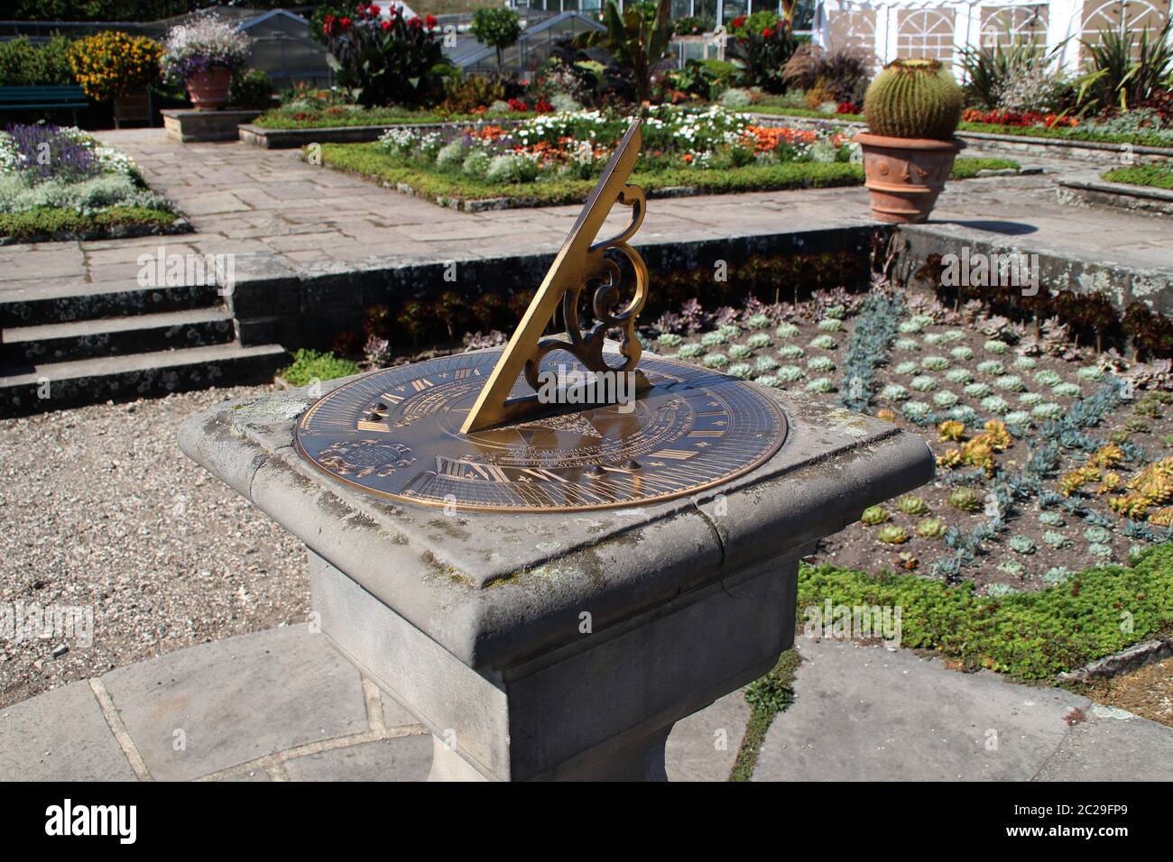 A sundial in a Park Stock Photo - Alamy