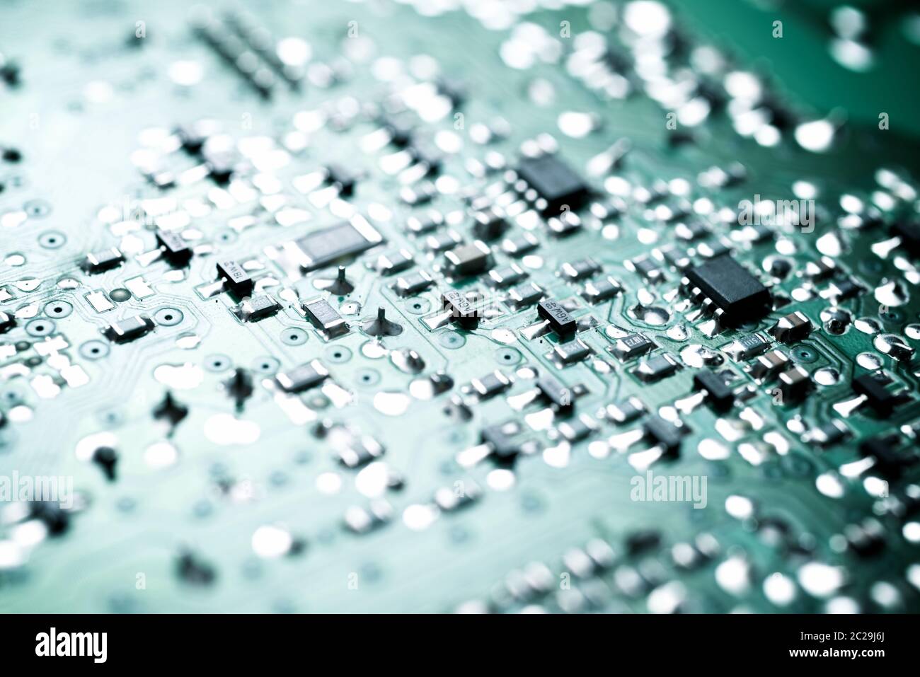 Integrated microcircuit hi-res stock photography and images - Alamy