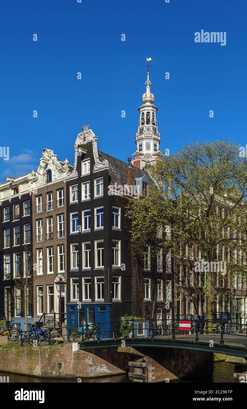 Brick embankment hi-res stock photography and images - Alamy