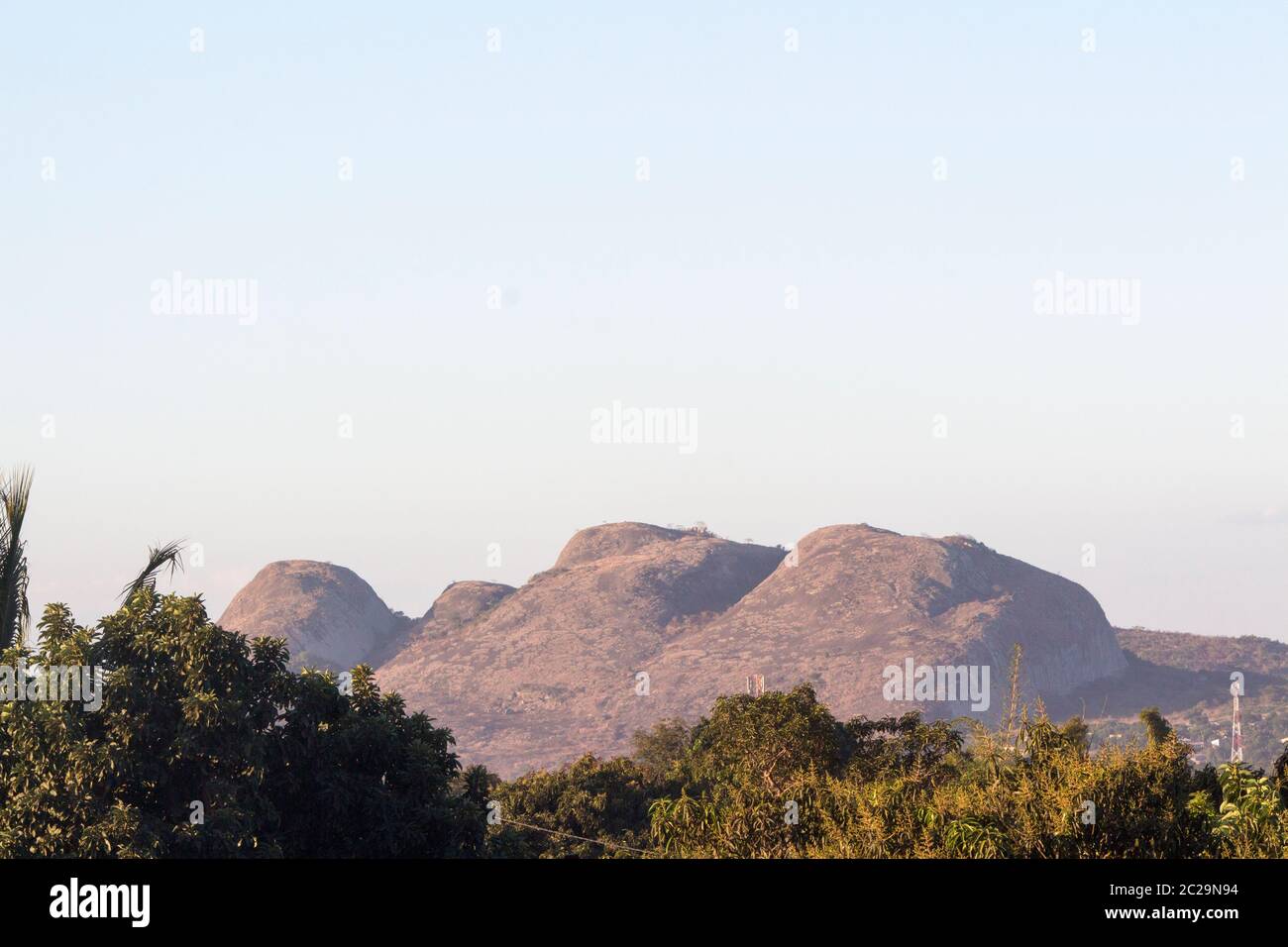 Rock formation Mount Bengo known as Old Man's head Stock Photo - Alamy