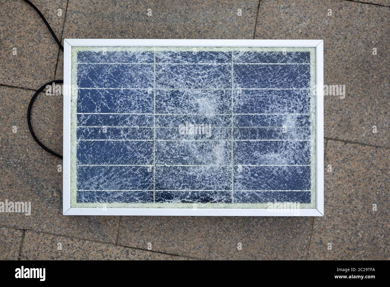 Broken glass panels hi-res stock photography and images - Alamy