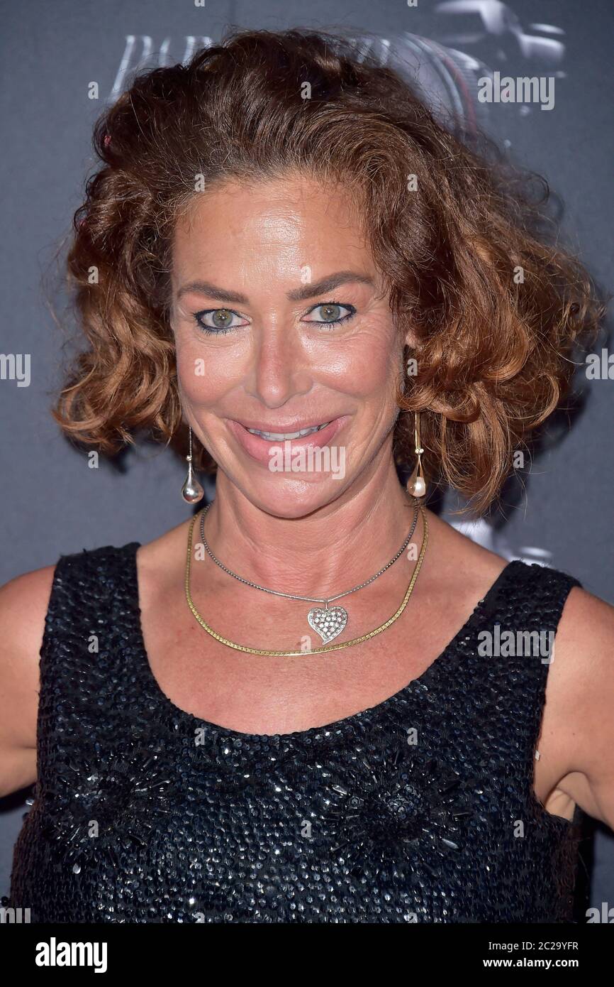 Claudia wells hi-res stock photography and images - Alamy
