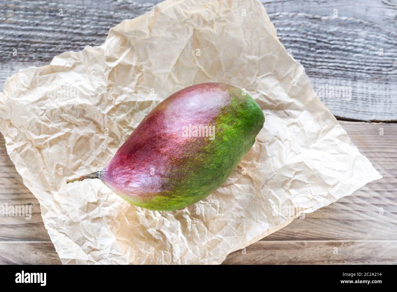 Fresh food not needing wrapping hi-res stock photography and images - Alamy