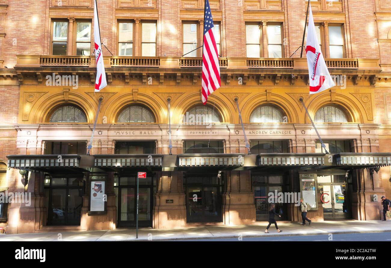 Carnegie hall new york hi-res stock photography and images - Alamy