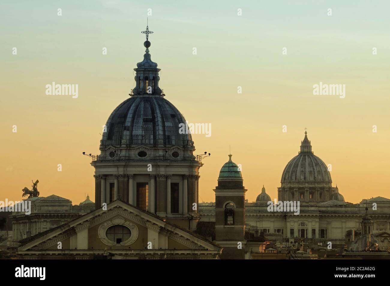 Church domes rome hi-res stock photography and images - Alamy