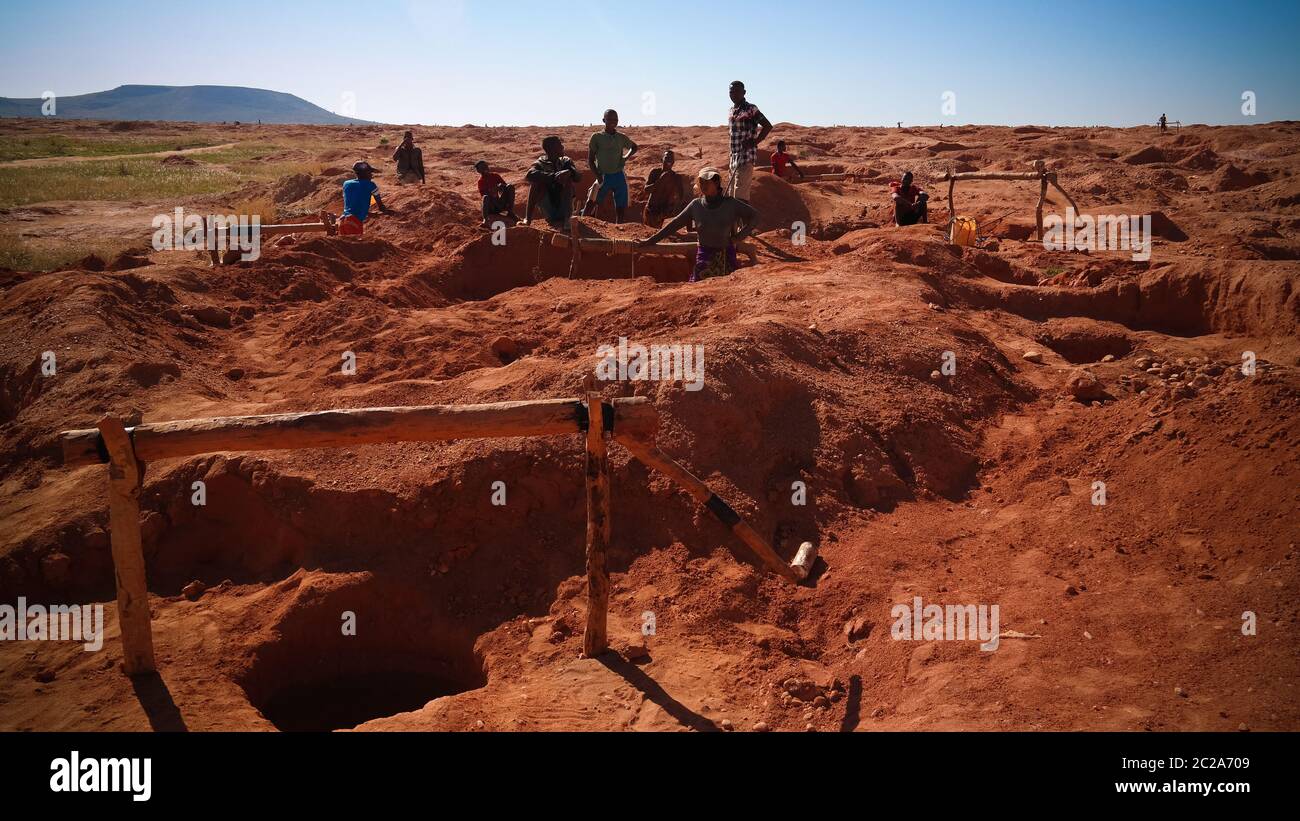 Mining of gems, gold and sapphires. Ilakaka Ihosy District, Ihorombe ...