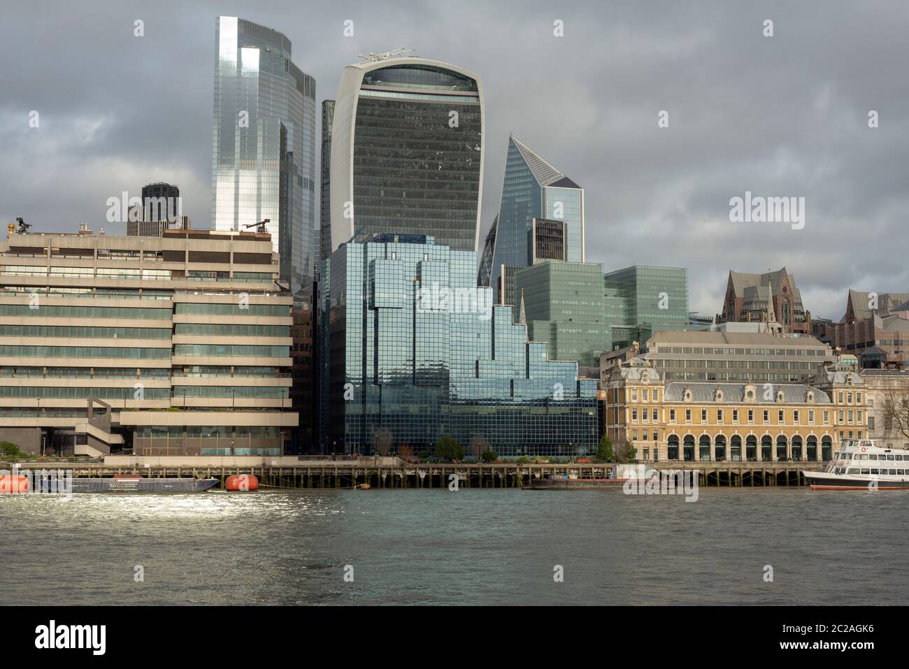 Off 22 bishopsgate hi-res stock photography and images - Alamy