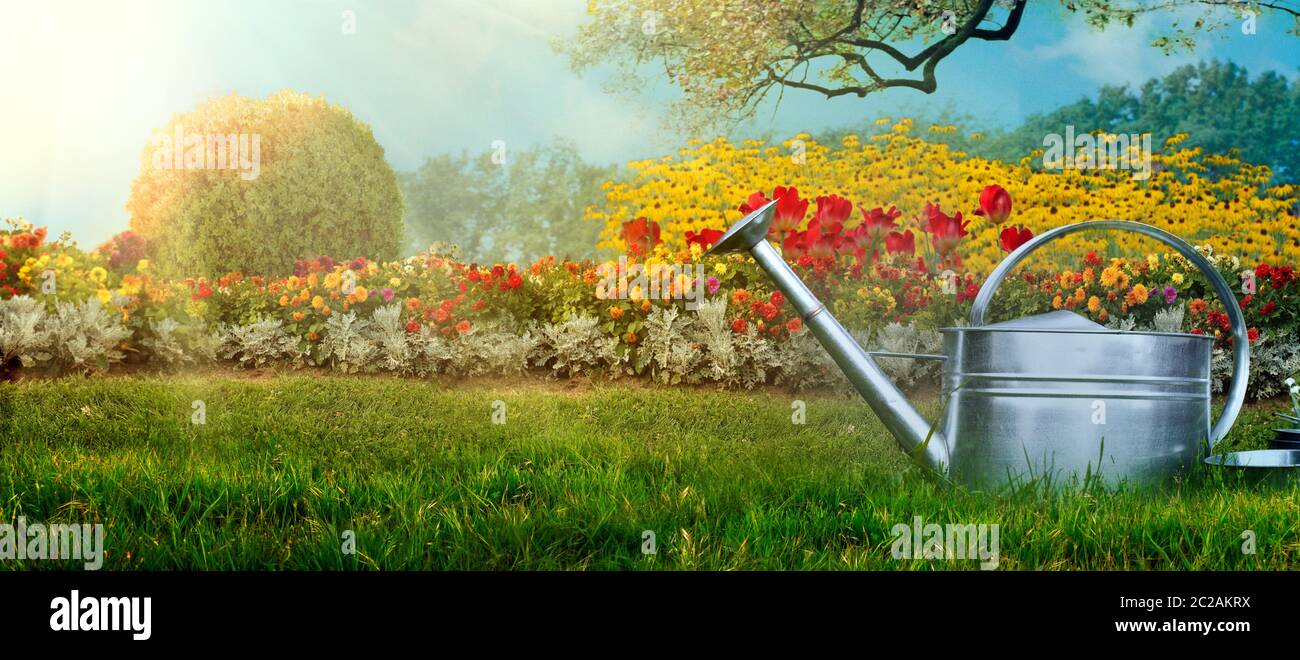 Gardening tools spring flowers hi-res stock photography and images - Alamy