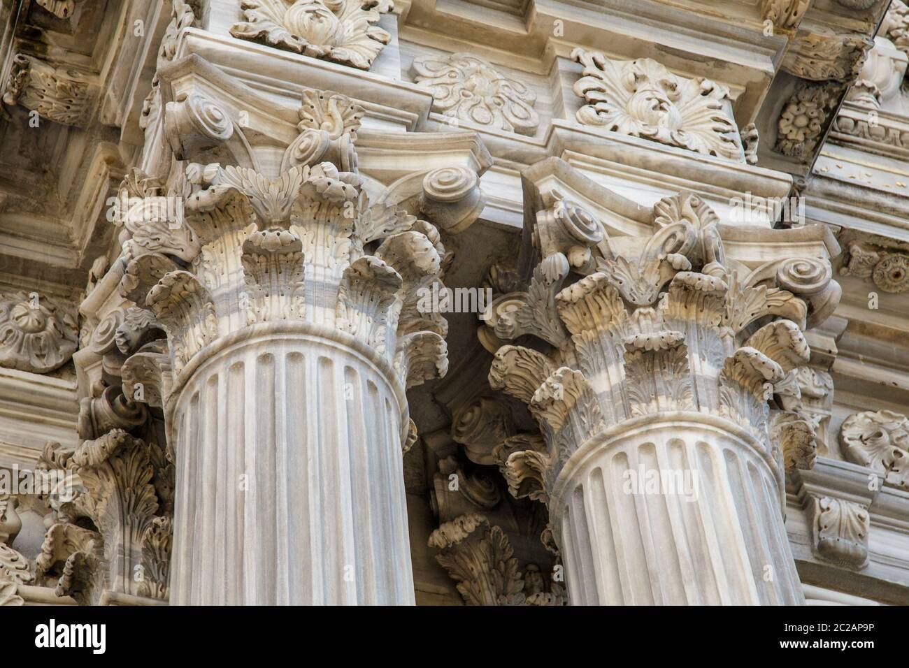 Vintage Old Justice Courthouse Column Stock Photo - Alamy