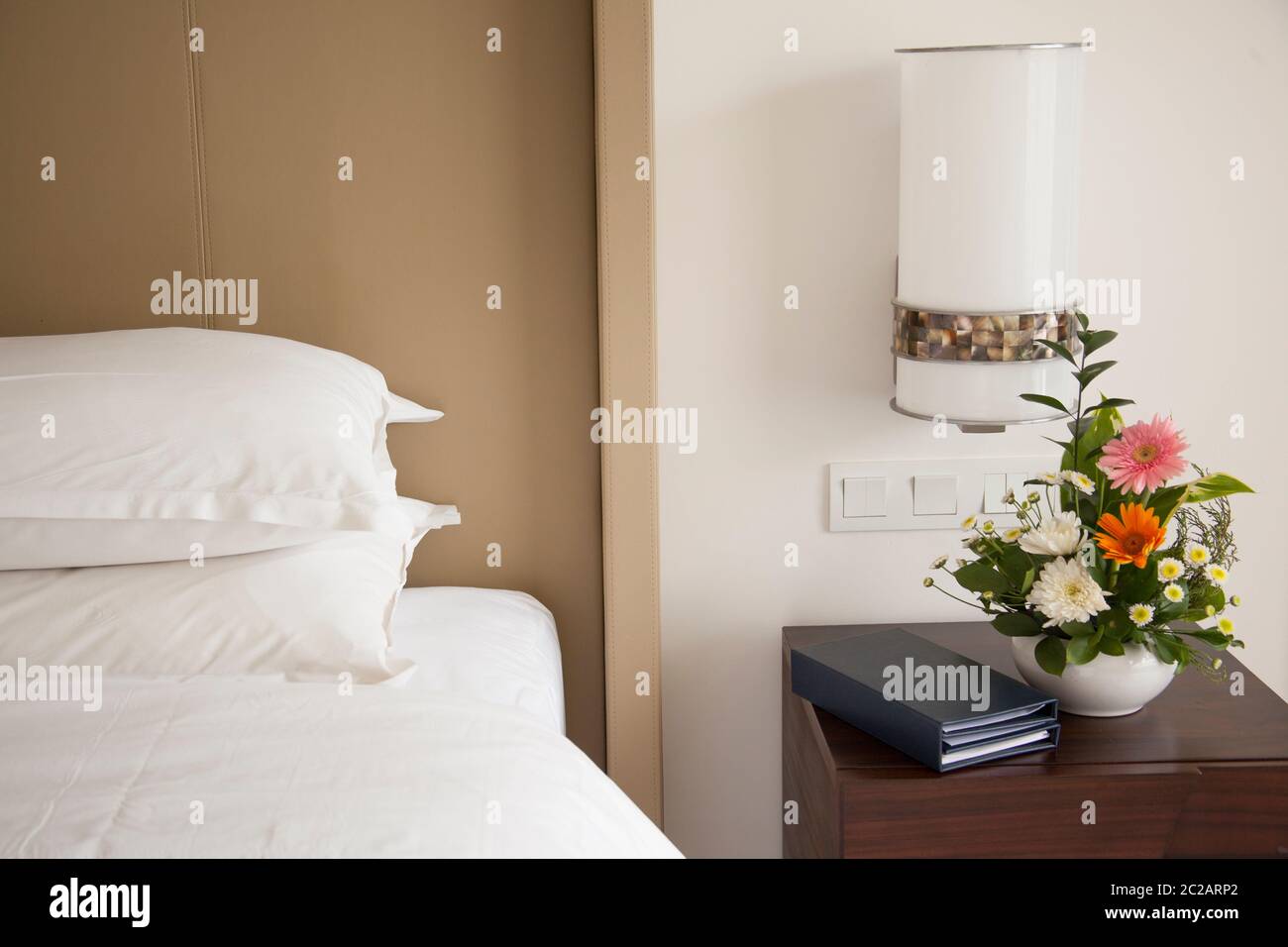 Deluxe room hi-res stock photography and images - Alamy