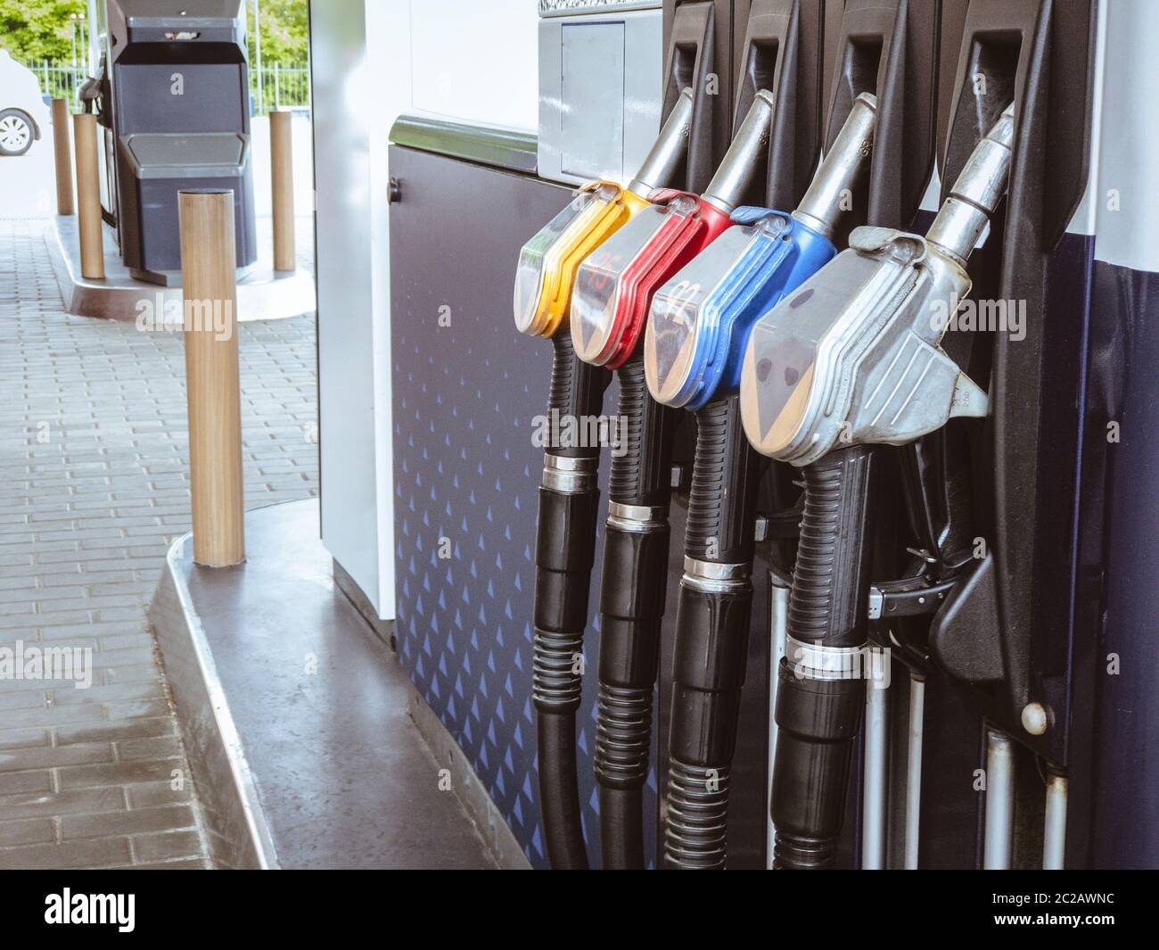 Gas dispensers hi-res stock photography and images - Alamy