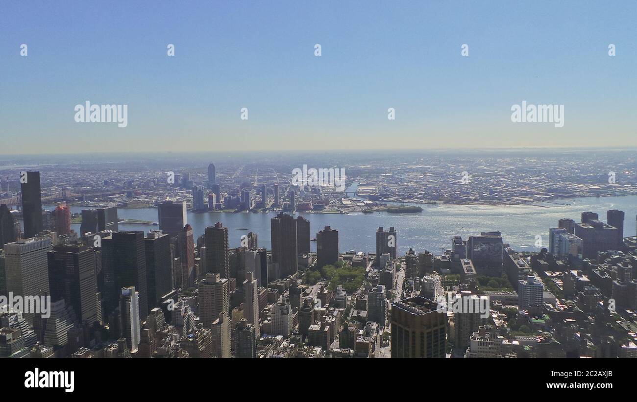 new york city american metropolis Stock Photo - Alamy