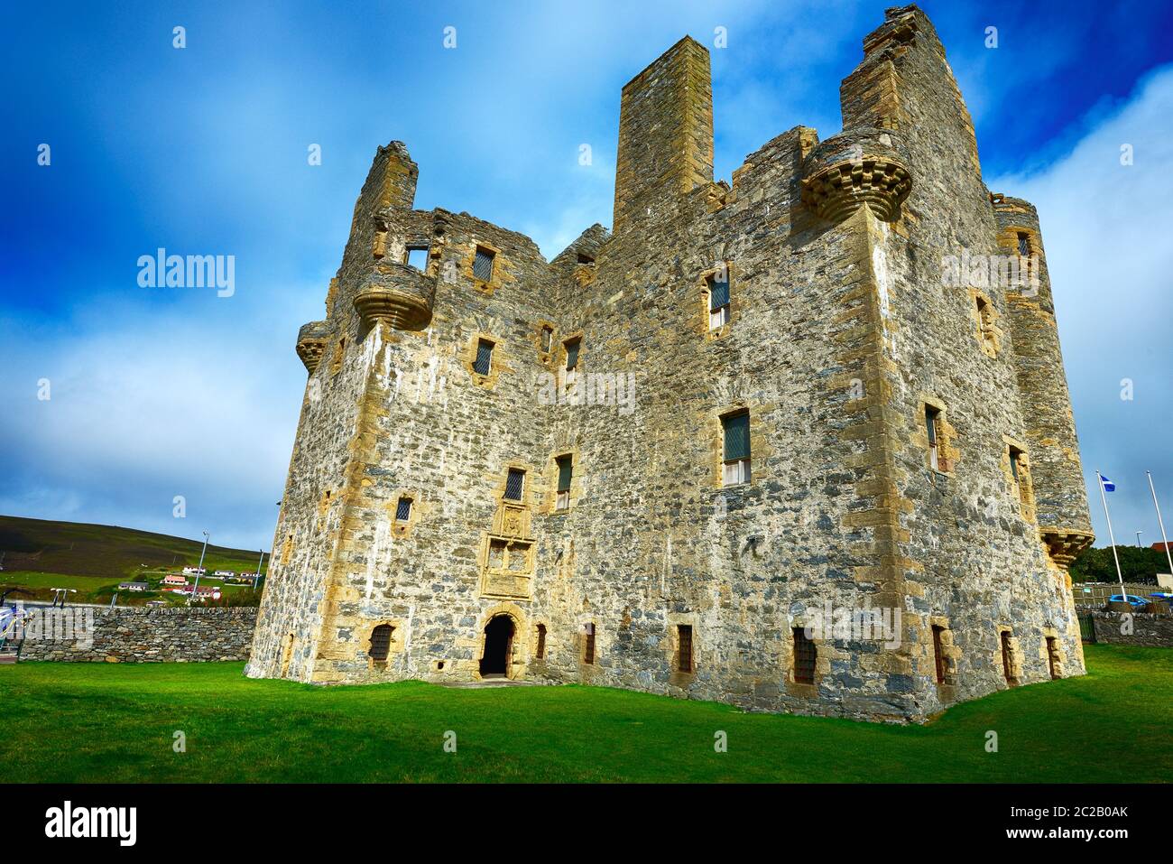 Shetland castle hi-res stock photography and images - Alamy