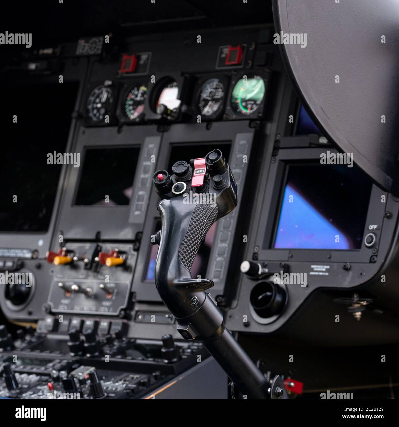 Helicopter cockpit hi-res stock photography and images - Alamy