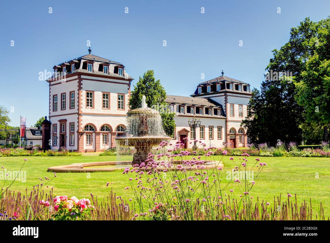 Hanau castle hi-res stock photography and images - Alamy