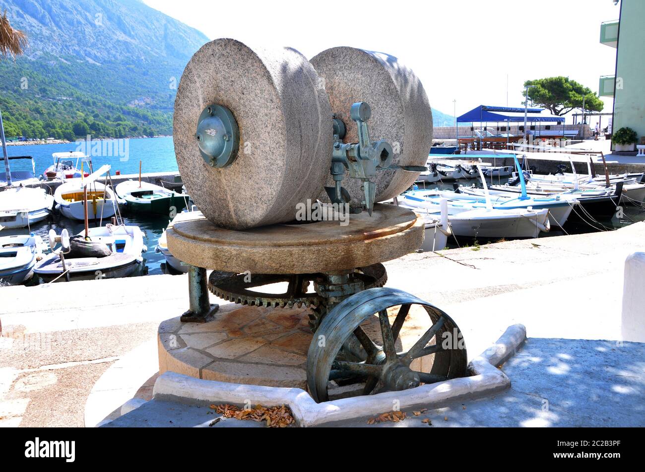 Olive oil production in mill hi-res stock photography and images - Alamy