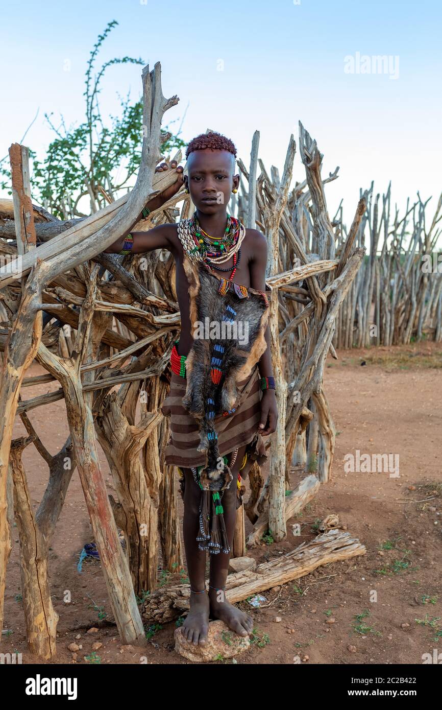 Hamar Tribe of the Omo River Valley, Southwestern Ethiopia Stock Photo ...