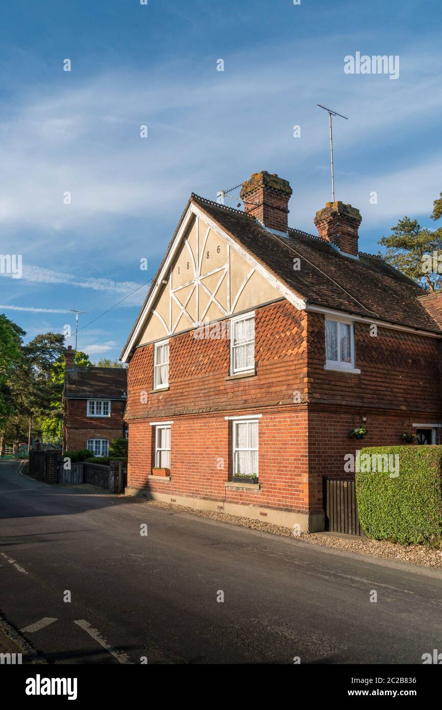 An ancient house built in 1886 in Kent, UK Stock Photo - Alamy