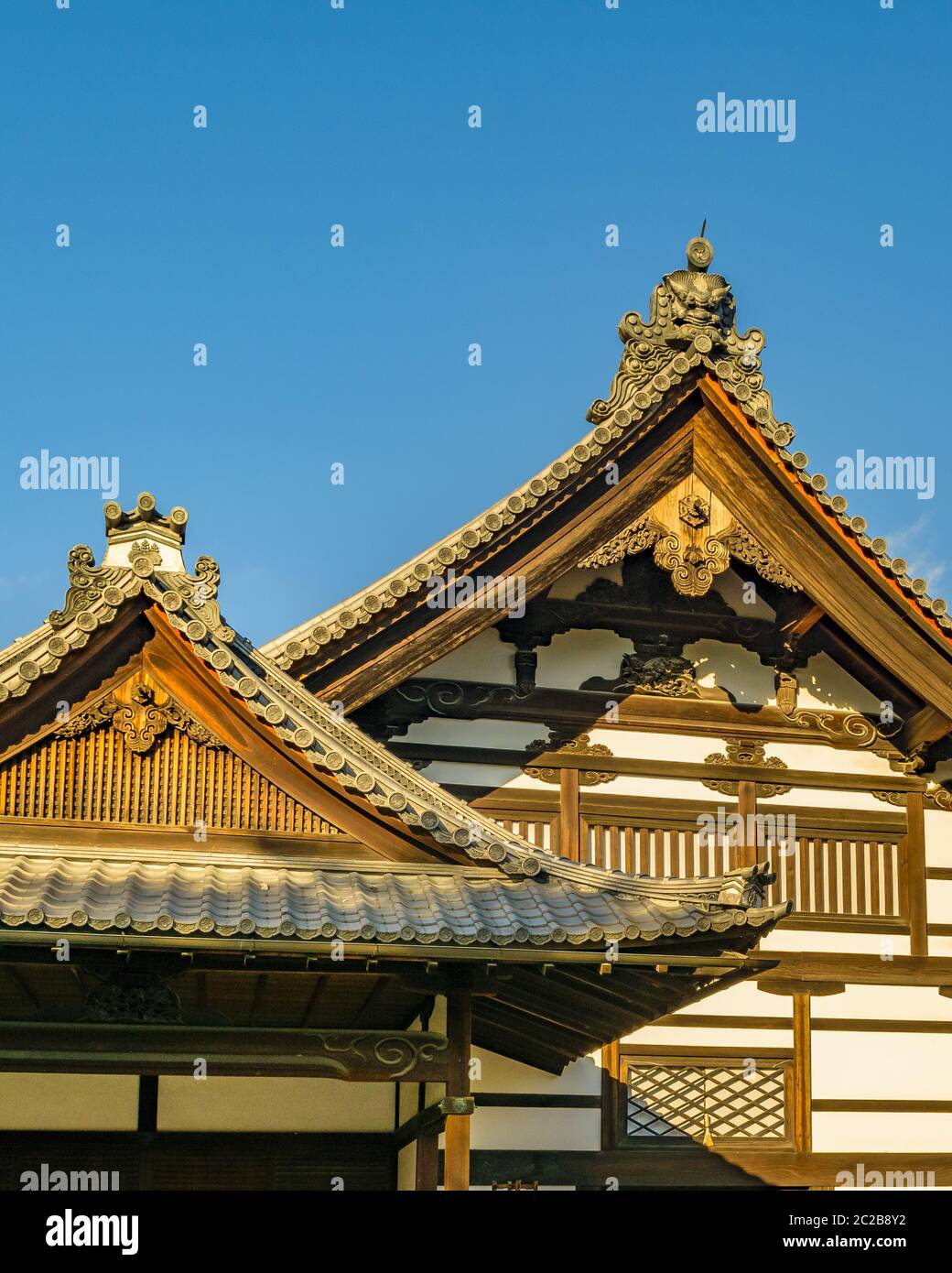 Old japan facade hi-res stock photography and images - Alamy