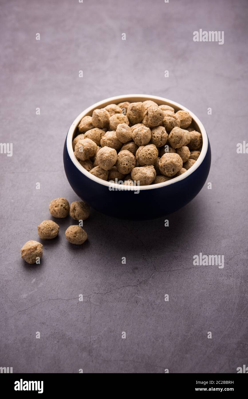Raw Soya Chunks Stock Photo - Alamy
