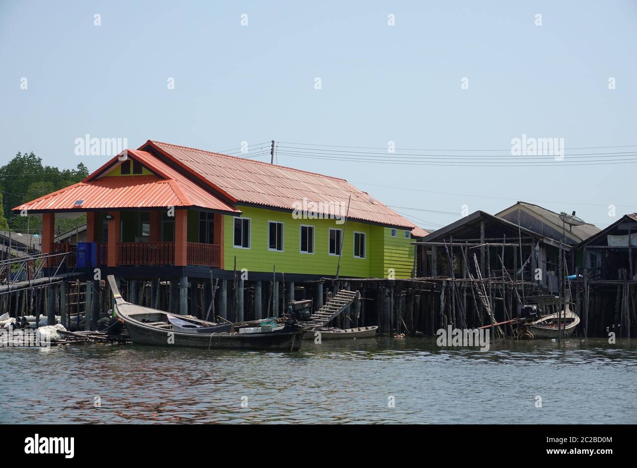 Baan Sam Chiong Nuea, Thailand. 01st Mar, 2020. Houses are built on ...