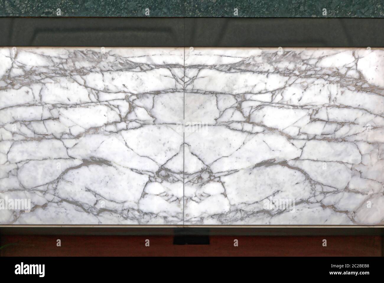 Mirrored Marble Luxury Stone Tiles Stock Photo - Alamy