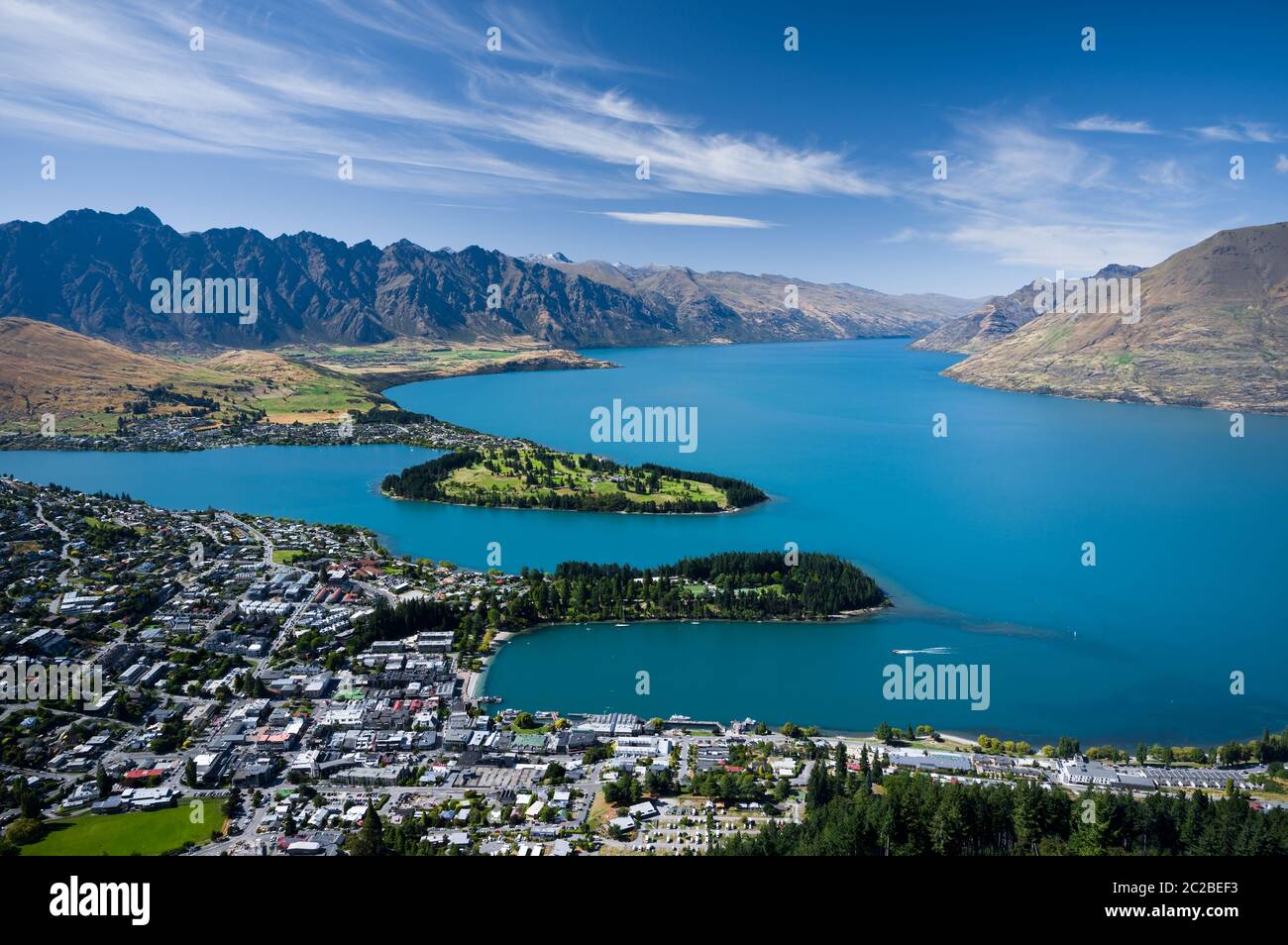 Skyline queenstown new zealand hi-res stock photography and images - Alamy