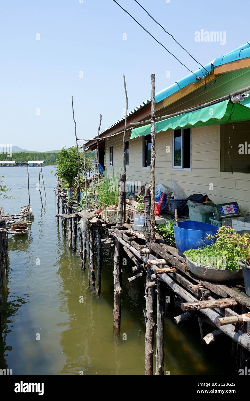 Baan Sam Chiong Nuea, Thailand. 01st Mar, 2020. Houses are built on ...