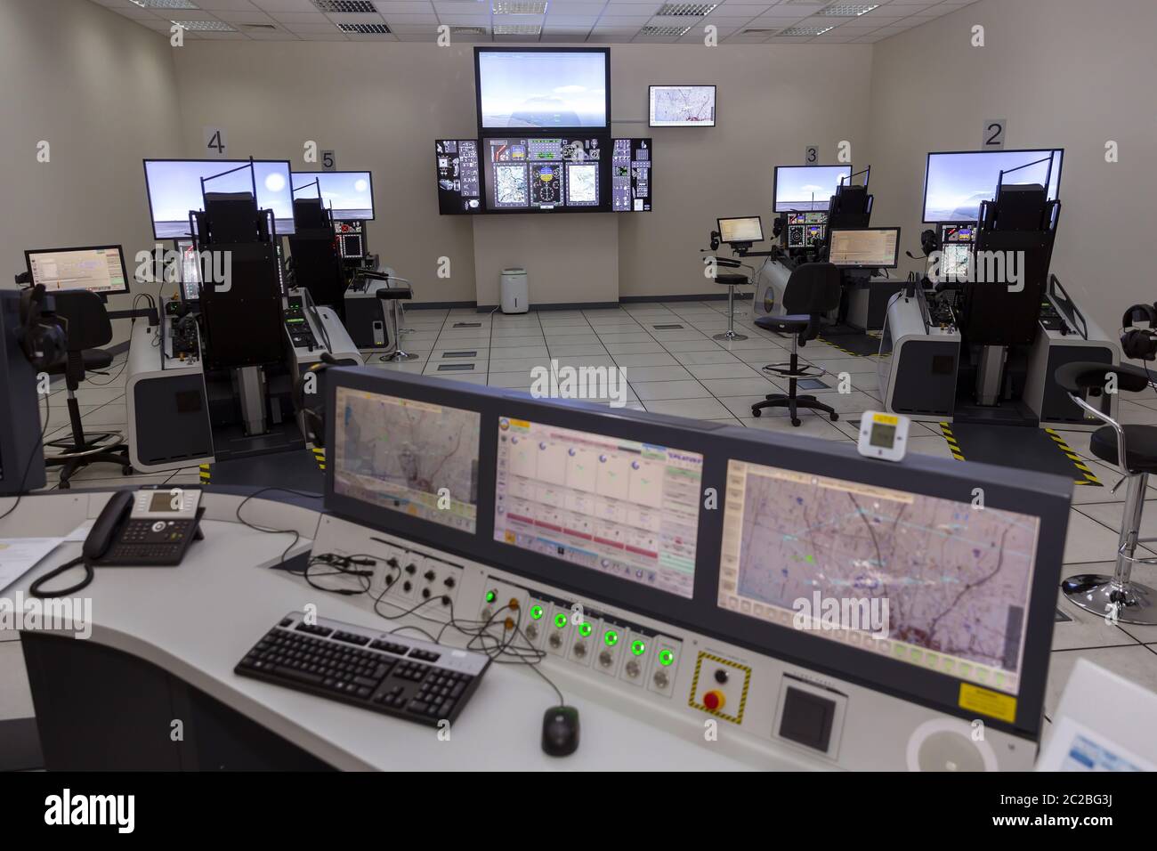 Aircraft Simulator High Resolution Stock Photography and Images - Alamy