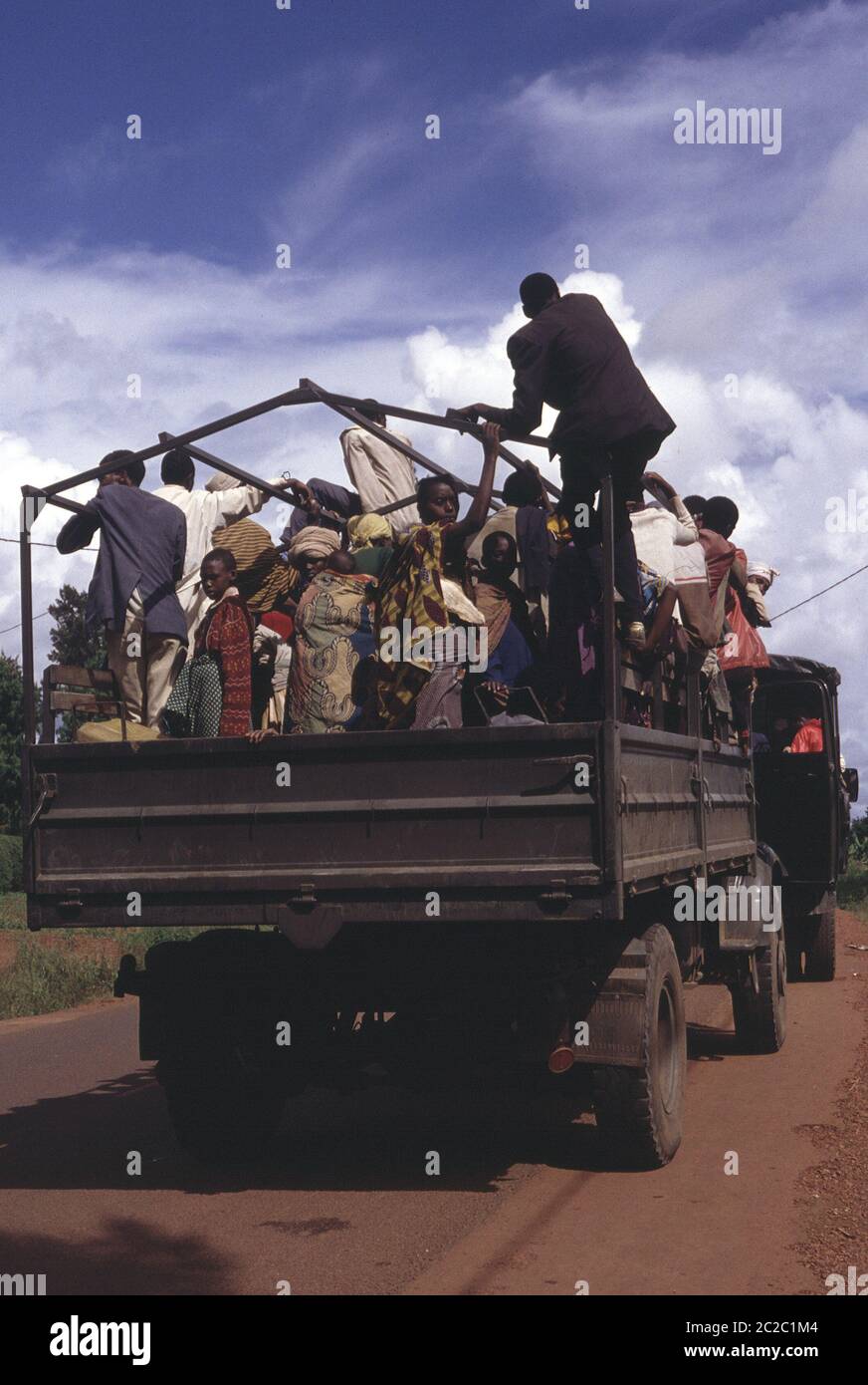 Africa lorry border hi-res stock photography and images - Alamy