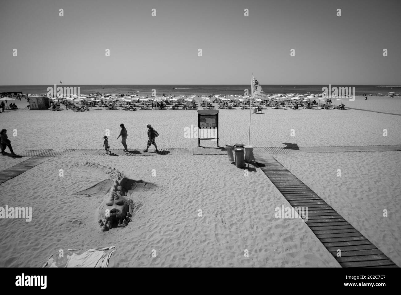 Albufeira beach sign hi-res stock photography and images - Alamy