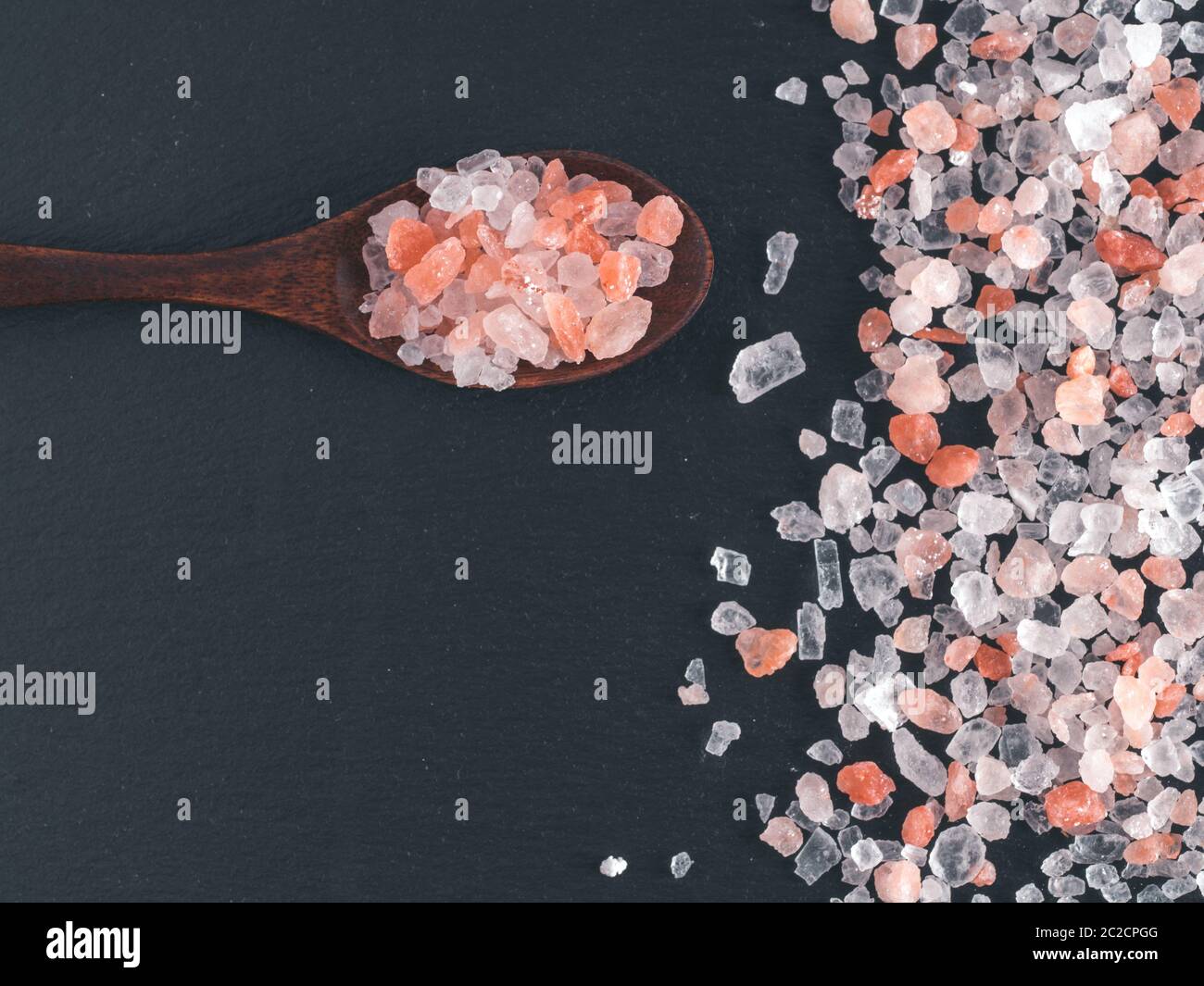 Himalayan pink salt in crystals Stock Photo - Alamy