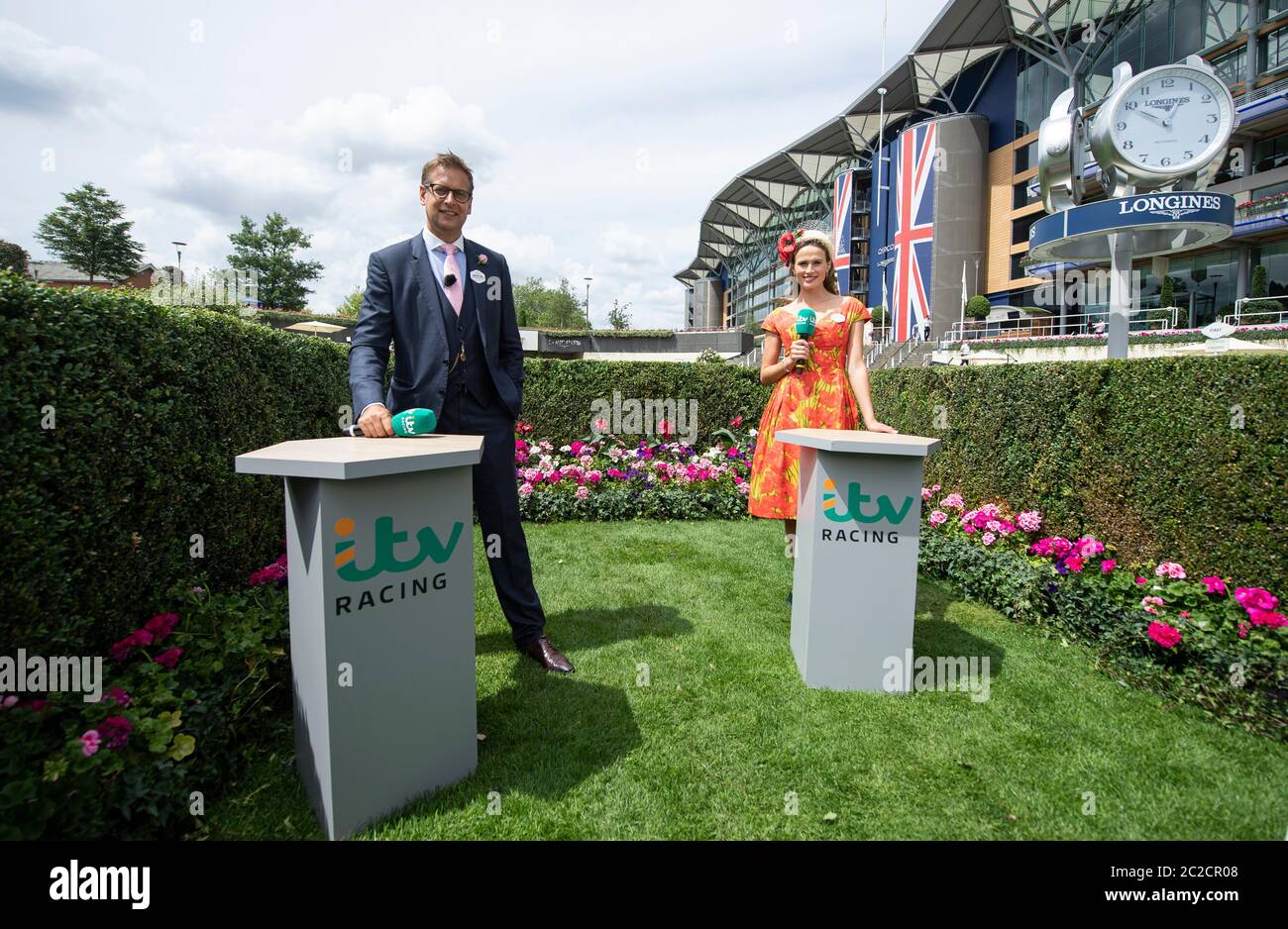 Itv presenters ed chamberlin hi-res stock photography and images - Alamy