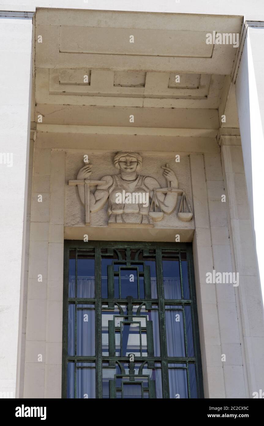 Percy buildings hi-res stock photography and images - Alamy