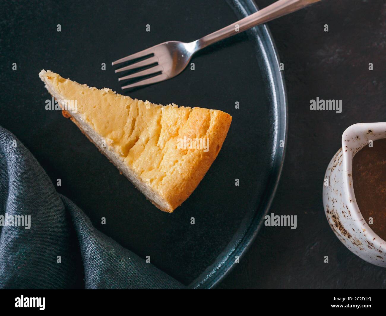 Classic Cheesecake on dark background. Top view Stock Photo - Alamy