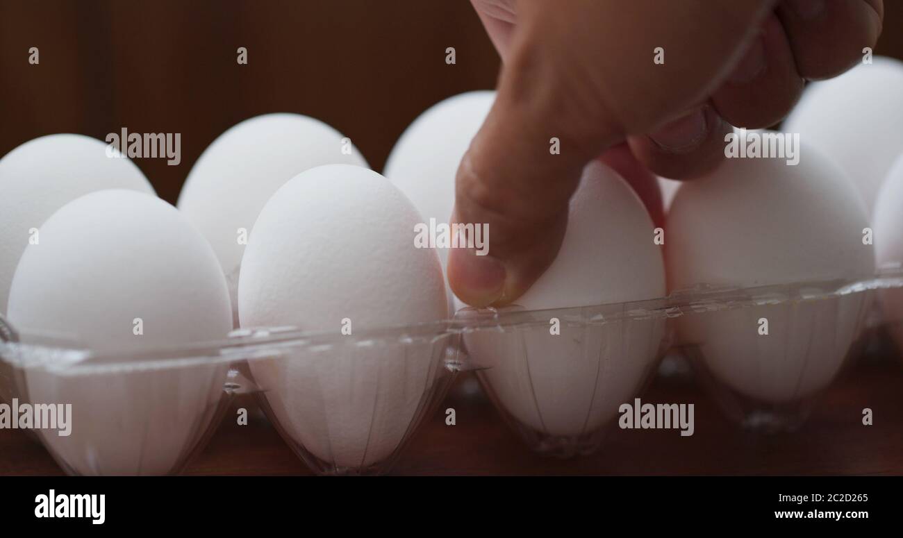 A pack of white chicken egg Stock Photo - Alamy